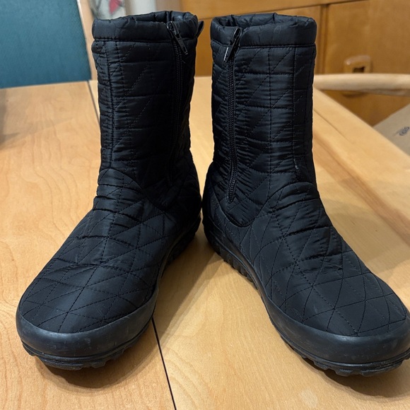 Bogs | Shoes | Bogs Womens Snowday Ii Mid Boot Size 9 | Poshmark